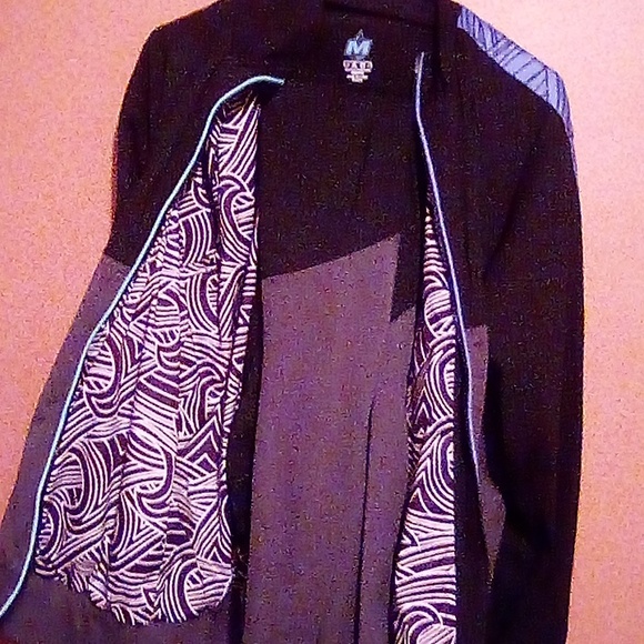 Moist E-Sports | Jackets & Coats | Penguinzmoistcrtikal Moist Esports ...